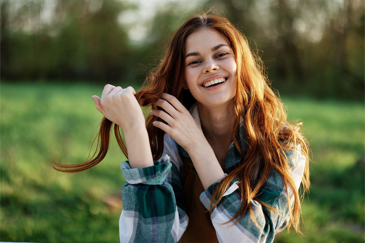 Pourquoi les cheveux poussent ? Tout savoir sur le cycle de vie du ...